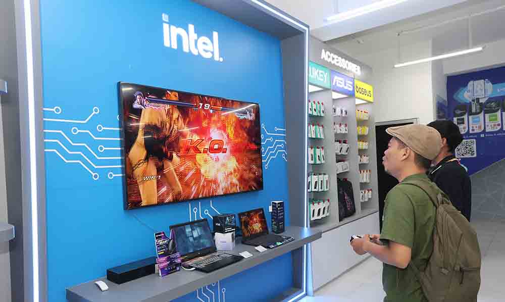 “INTEL POWERED STORE by Arena IT” Membuka Gerai Baru di Purwokerto - Freemagz.id